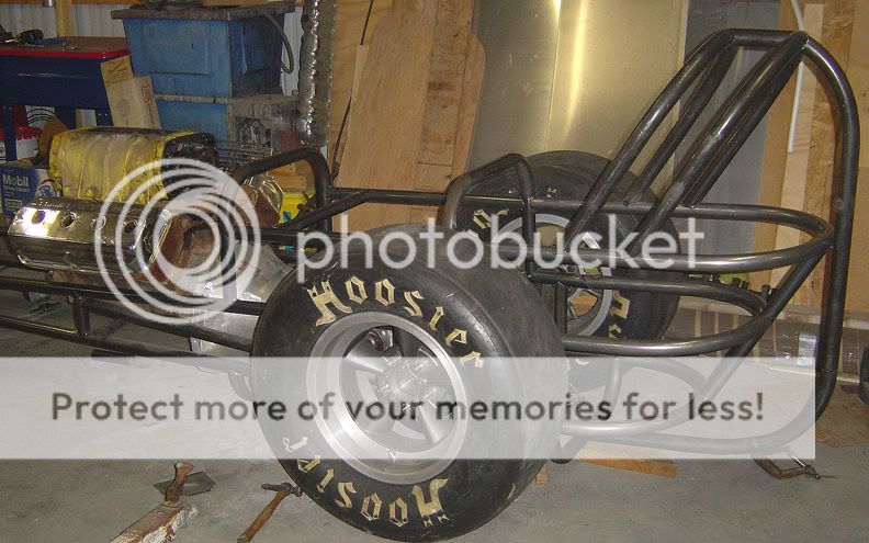 Projects - Dragster Update - Rear spine and starting on the top hoops ...