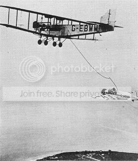 Allies introduce inflight refueling in WW2 | alternatehistory.com